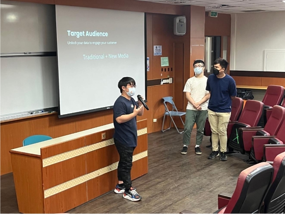 《110-2 GHRM650 》Microsoft: Modern Digital Marketing Transformation by ...