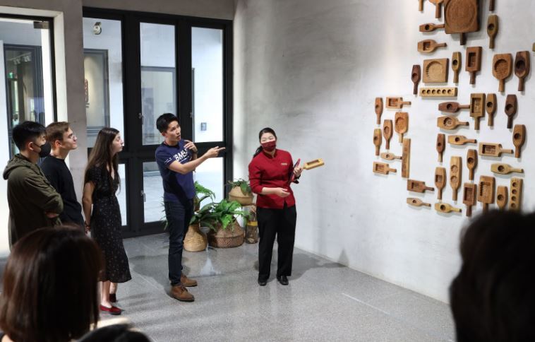 《111-2 SA》Exploring Taiwan's Culture: Field Trip to Jiu Zhen Nan